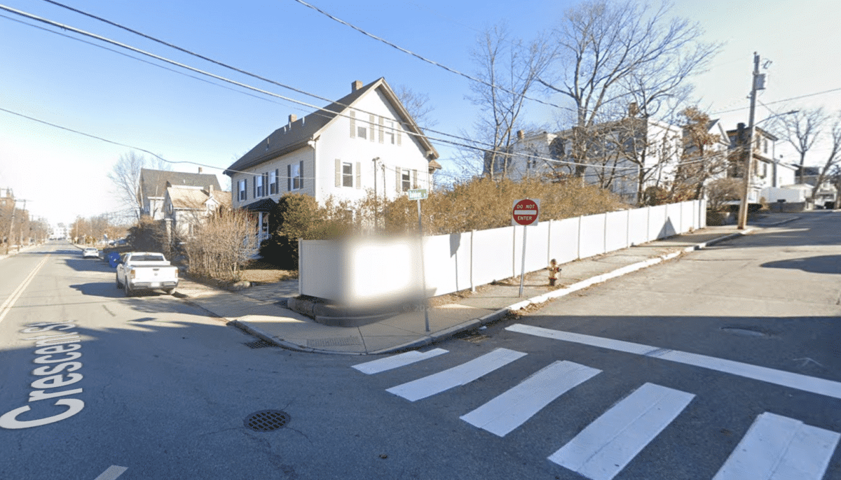 Neighborhood meeting reviews plans to slow traffic – Waltham Times