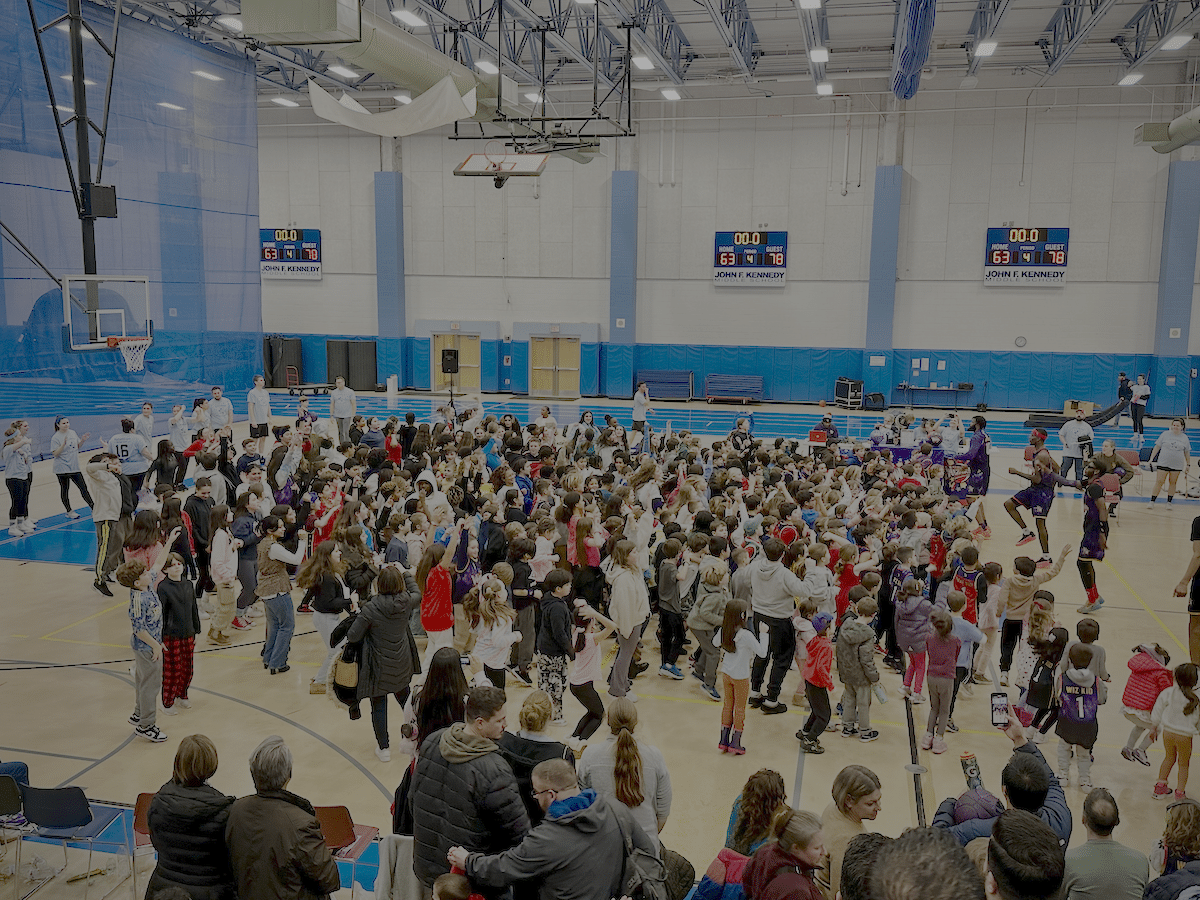 Waltham teachers to take on the Harlem Wizards in benefit hoop game ...
