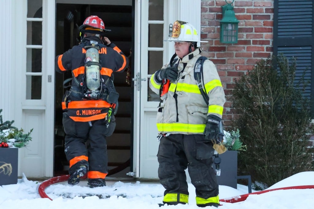 Waltham firefighters assist in 3-alarm Weston fire – Waltham Times