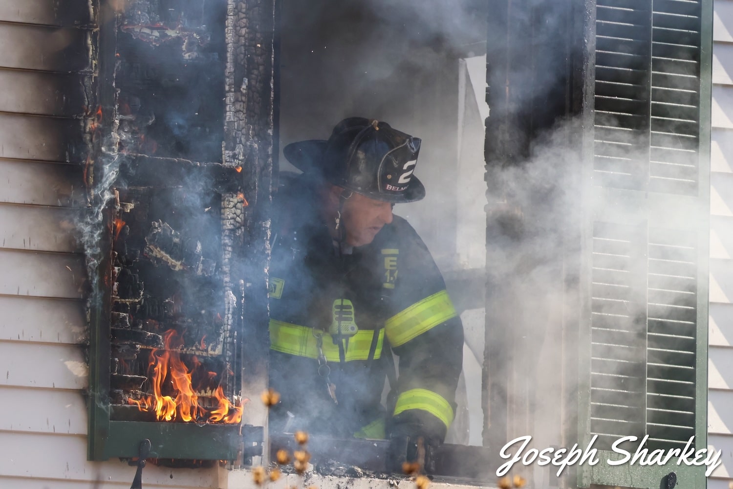 Waltham firefighters aid crews in Belmont house fire – Waltham Times