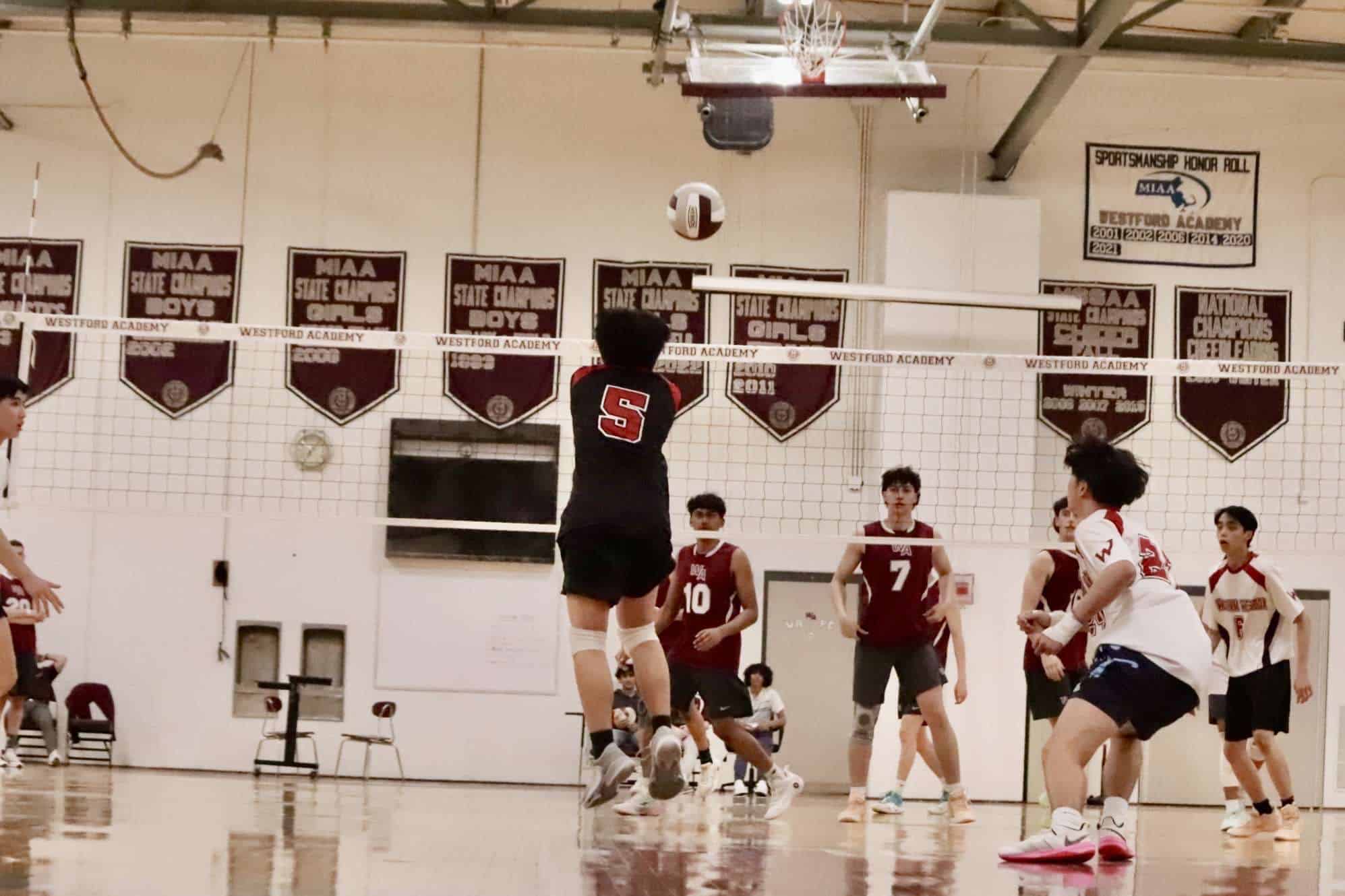 Waltham/Weston boys volleyball looking to take big steps in 2025 ...
