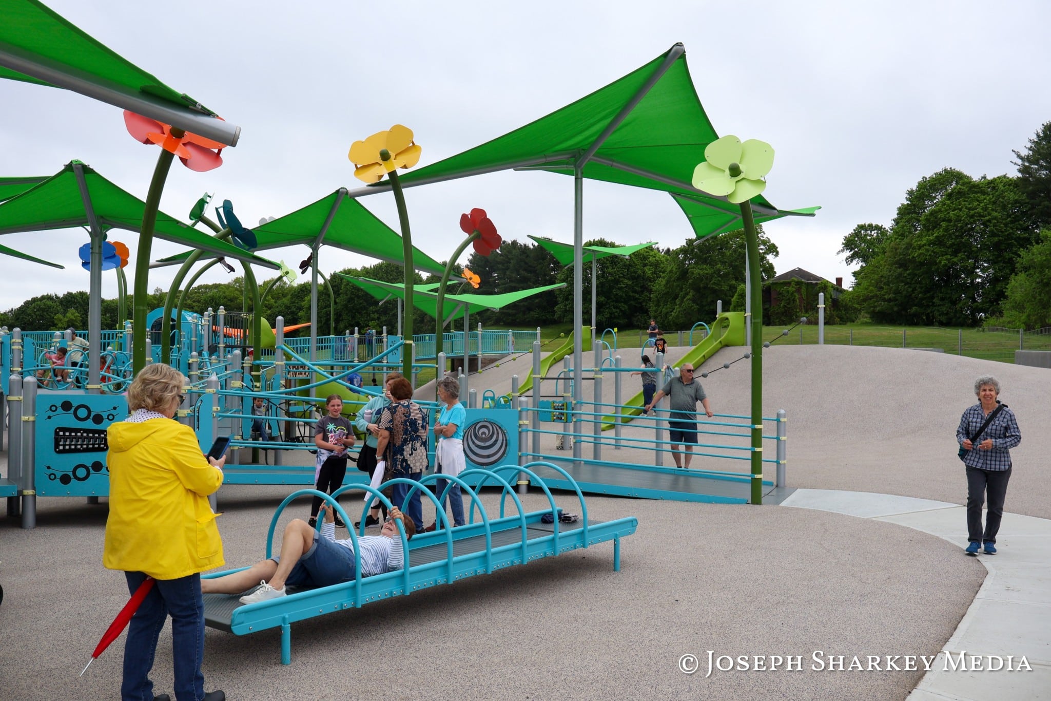 New Trapelo Road recreation space grand opening draws crowds – Waltham ...