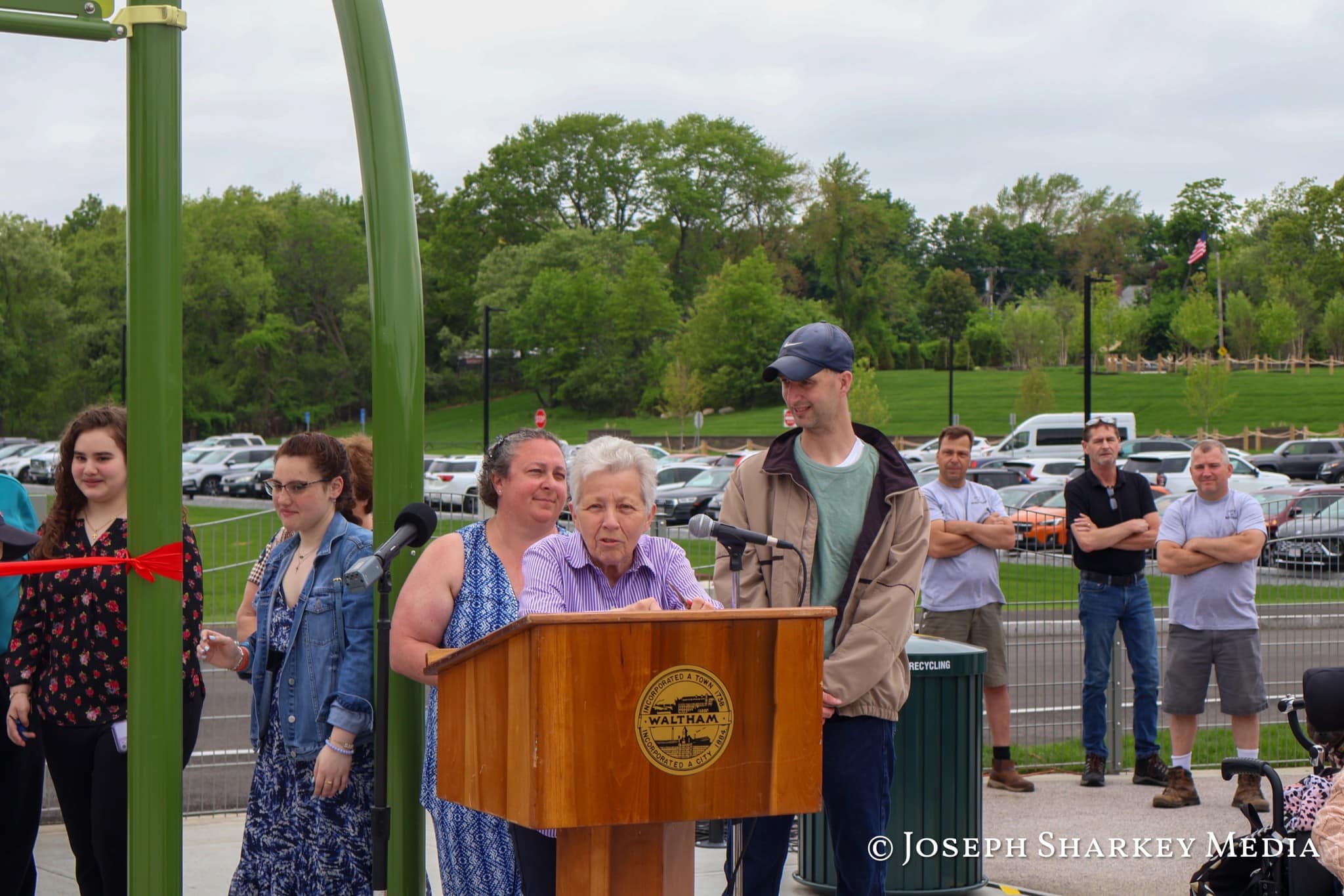 New Trapelo Road recreation space grand opening draws crowds – Waltham ...